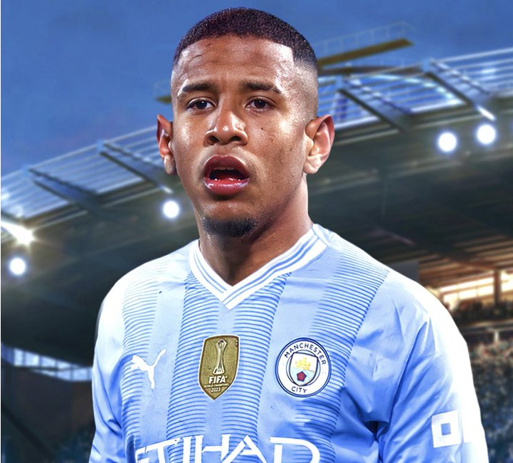 DEG-DEG: Man City Oo Dhamaystirtay Saxiixeedii Ugu Horeeyay Ee Suuqa ...